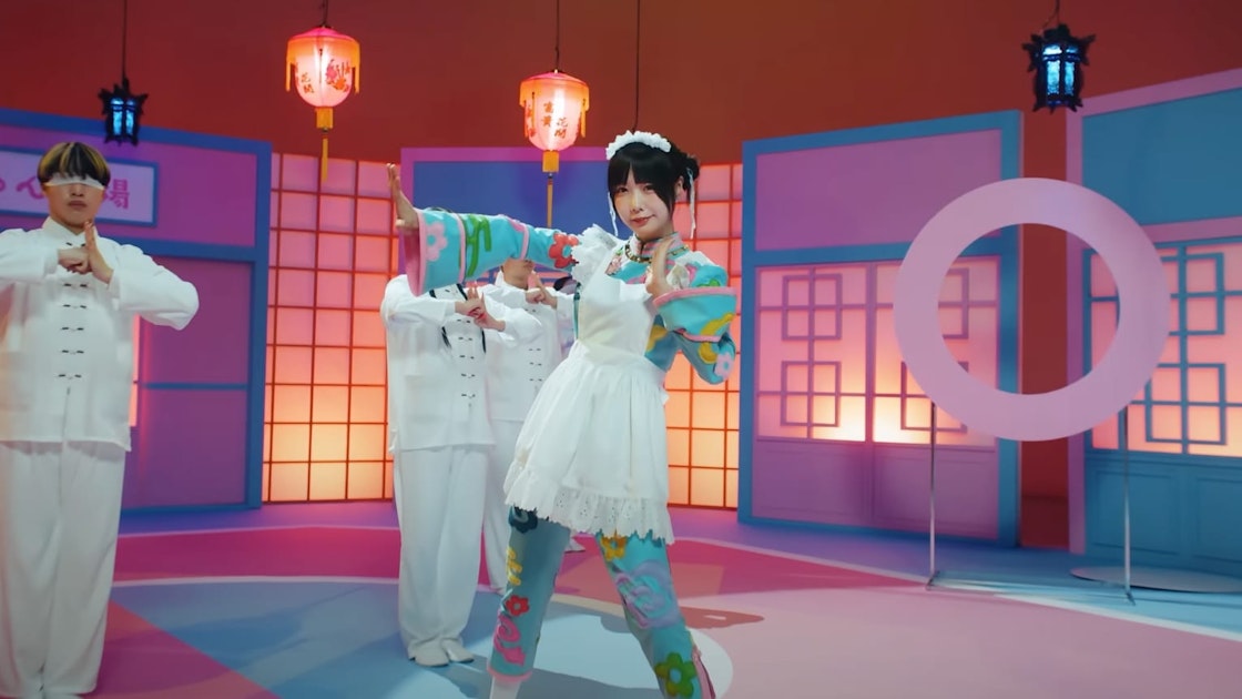 Ano releases music video for latest single "Iinazukekkyun" | scrmbl